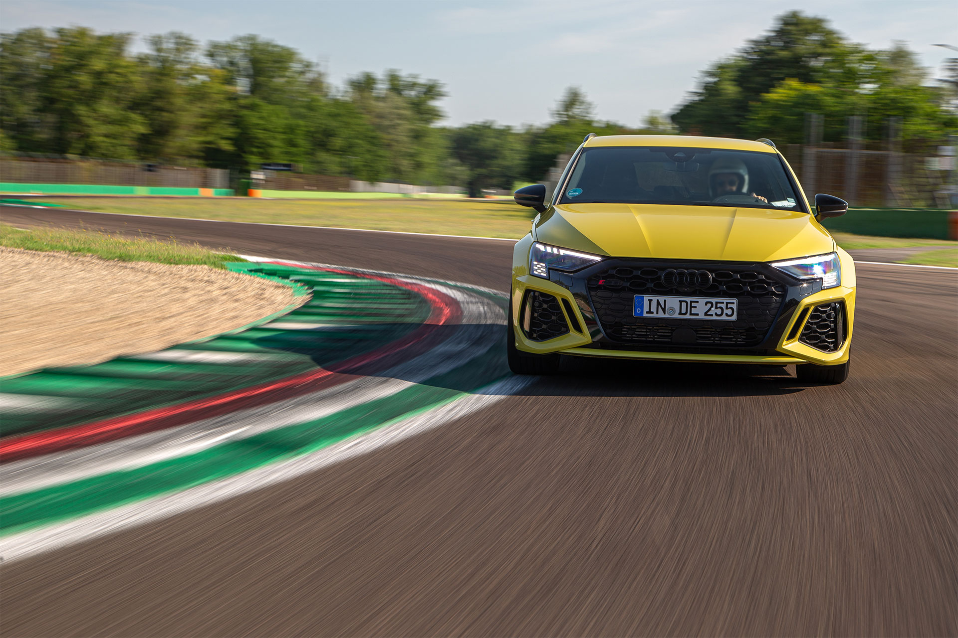 Audi driving experience One to One | myAudi Experience