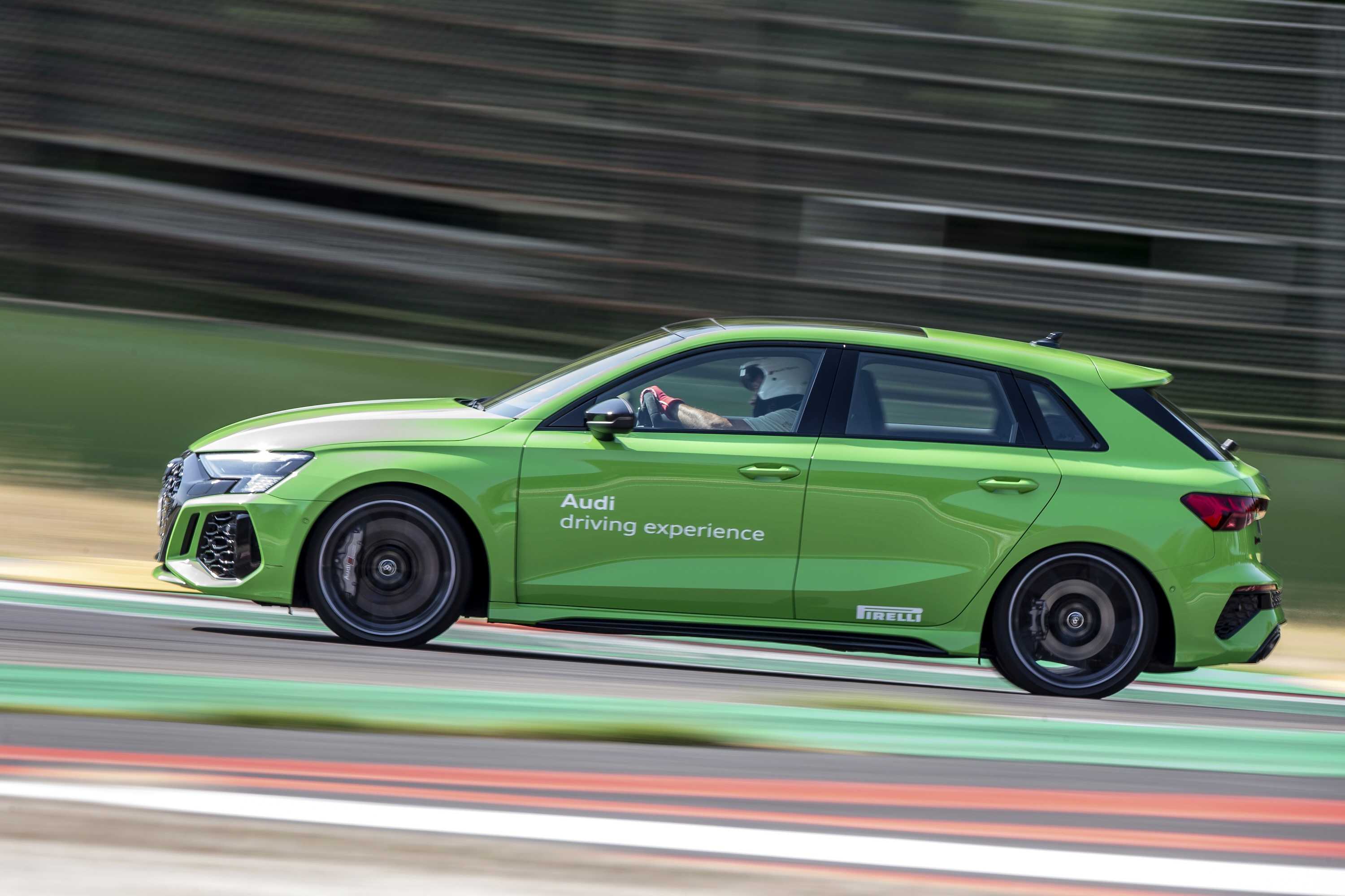 Audi Driving Experience Sportscar | myAudi Experience