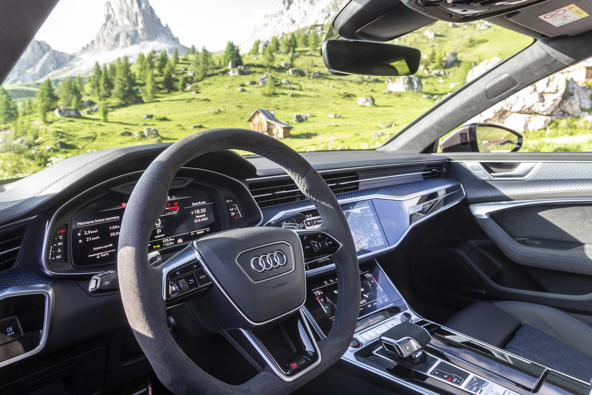 Audi driving experience | The days of RS models | myAudi Experience