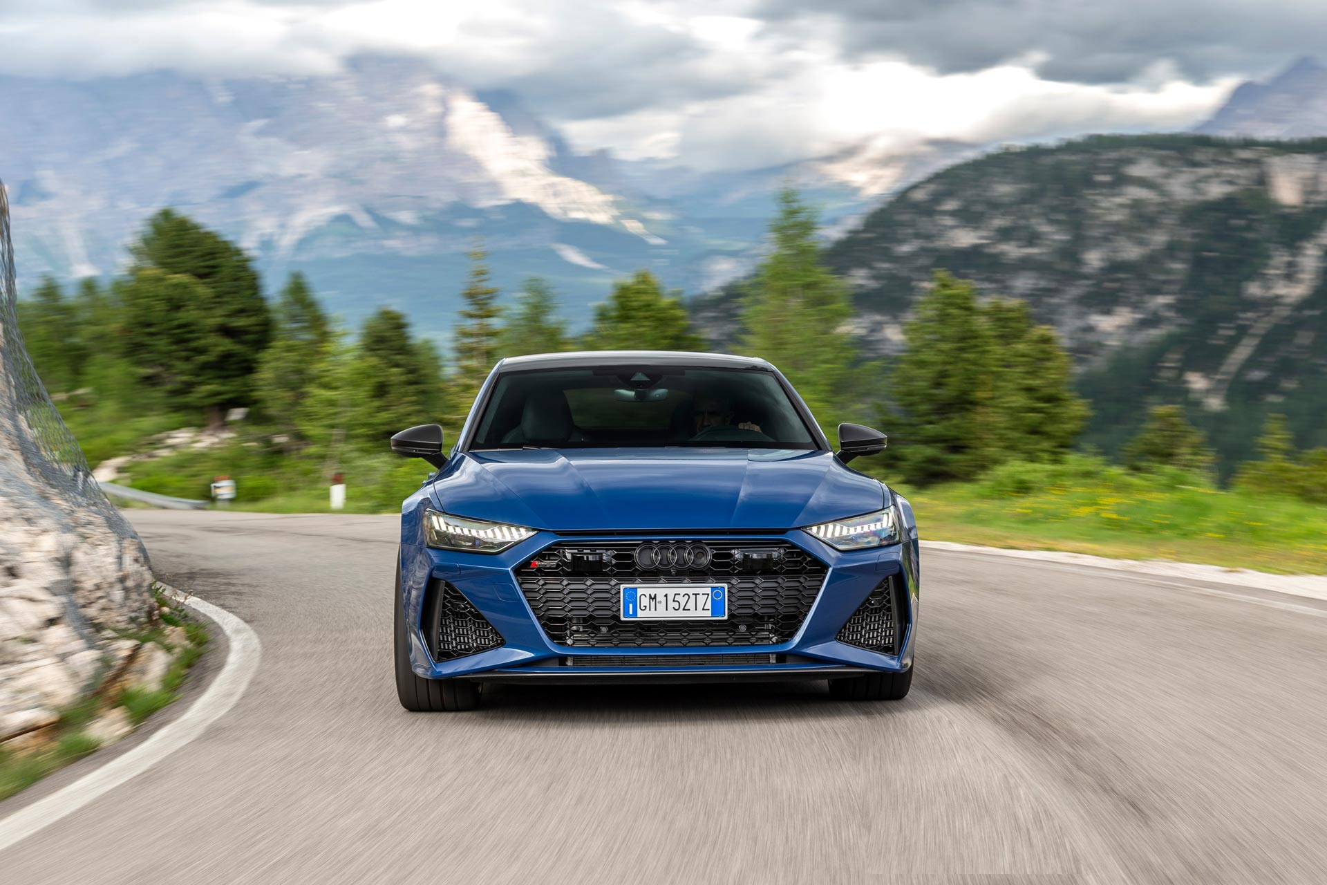 Audi driving experience | The days of RS models | myAudi Experience