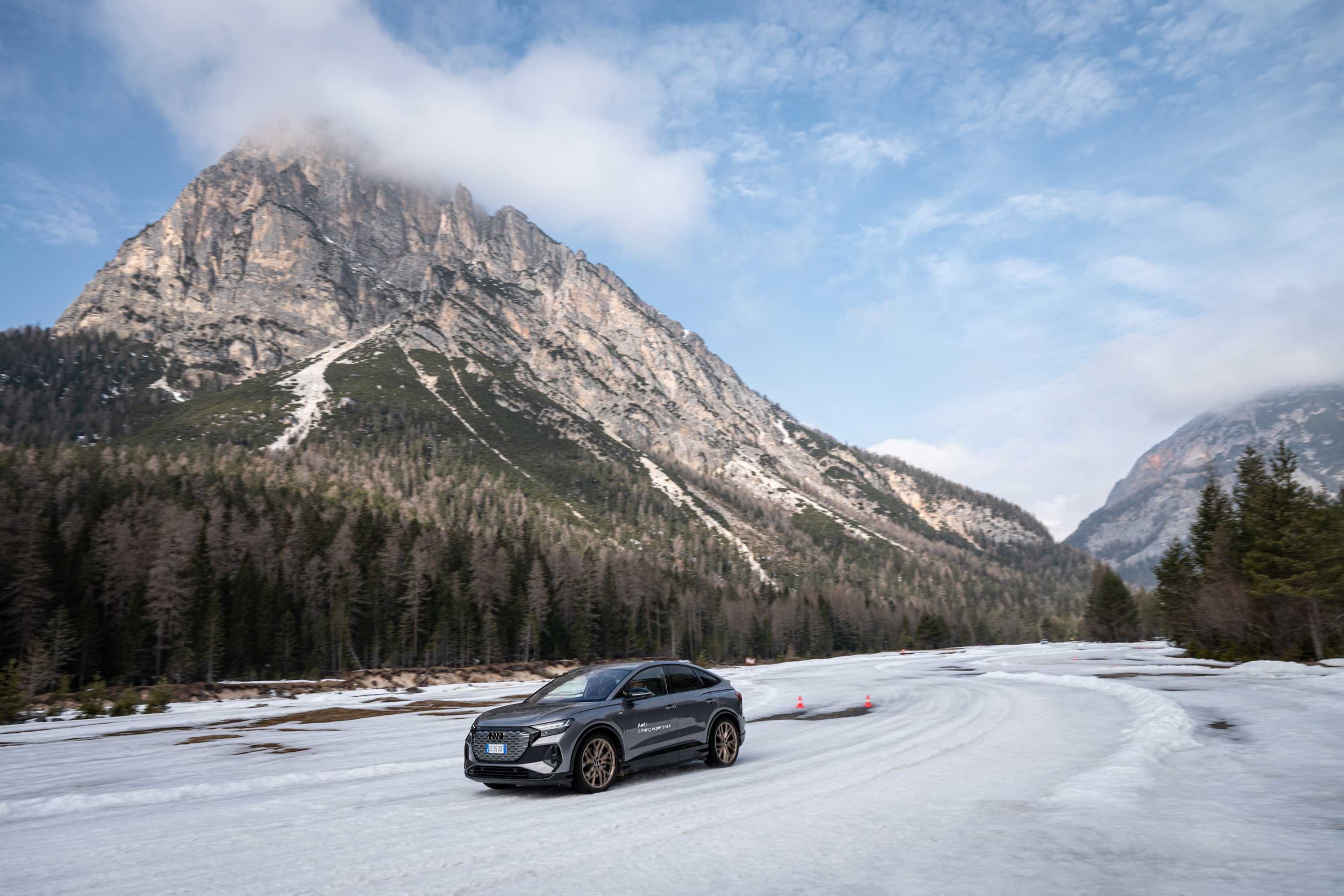 Audi ice driving experience in Alta Badia | myAudi Experience